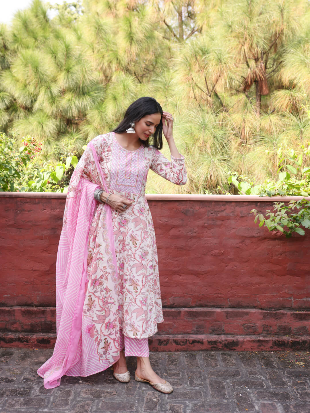 Shop Elegant Pink Floral Anarkali Kurta Set Dupatta- Raisin
